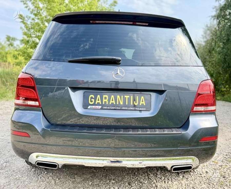 Grey Mercedes-Benz GLK 220 2012 in Siauliai, with an engine capacity of 2.14 L and mileage of 252 thousand km for 12999 €, photo 7 on AUTOMOTO.COM.LV