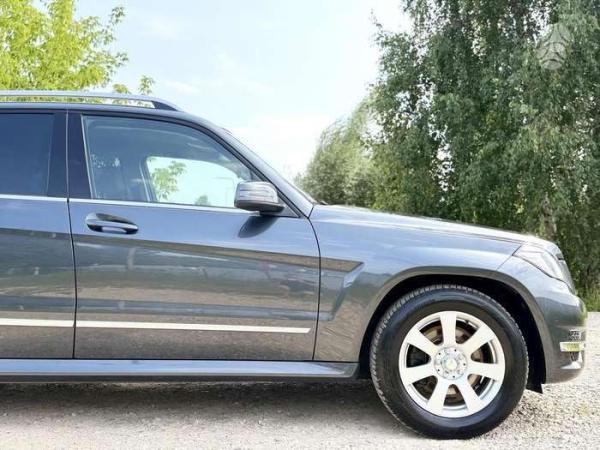 Grey Mercedes-Benz GLK 220 2012 in Siauliai, with an engine capacity of 2.14 L and mileage of 252 thousand km for 12999 €, photo 10 on AUTOMOTO.COM.LV