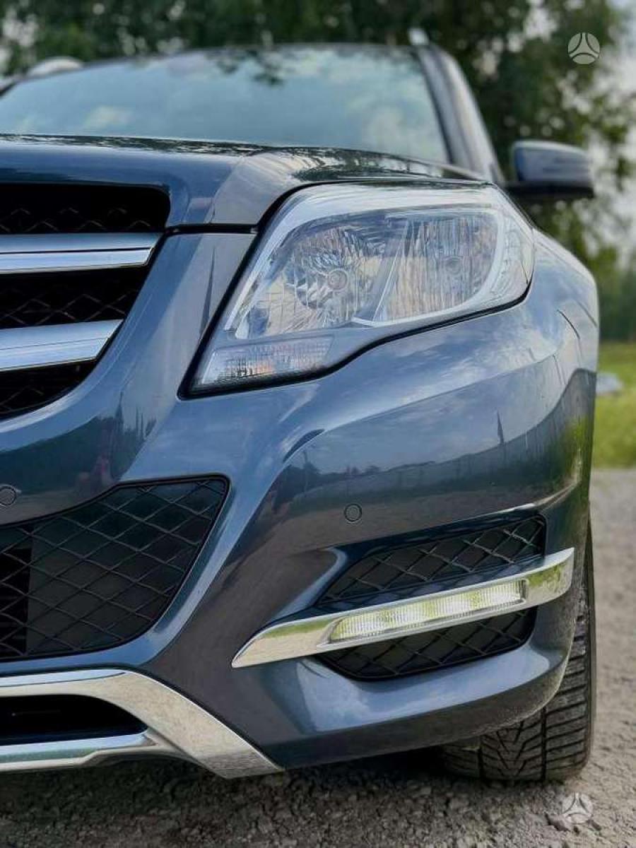 Grey Mercedes-Benz GLK 220 2012 in Siauliai, with an engine capacity of 2.14 L and mileage of 252 thousand km for 12999 €, photo 24 on AUTOMOTO.COM.LV