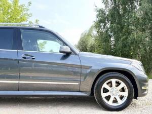 Grey Mercedes-Benz GLK 220 2012 in Siauliai, with an engine capacity of 2.14 L and mileage of 252 thousand km for 12999 €, photo 11 on AUTOMOTO.COM.LV