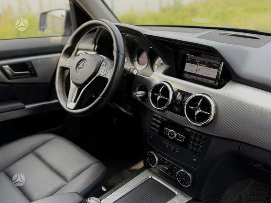 Grey Mercedes-Benz GLK 220 2012 in Siauliai, with an engine capacity of 2.14 L and mileage of 252 thousand km for 12999 €, photo 28 on AUTOMOTO.COM.LV