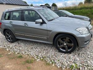 Pelēks Mercedes-Benz GLK 220 2012 Viļņa, ar dzinēja tilpumu 2.14 L un nobraukumu 280 tūkst. km par 8200 €, foto  vietnē AUTOMOTO.COM.LV
