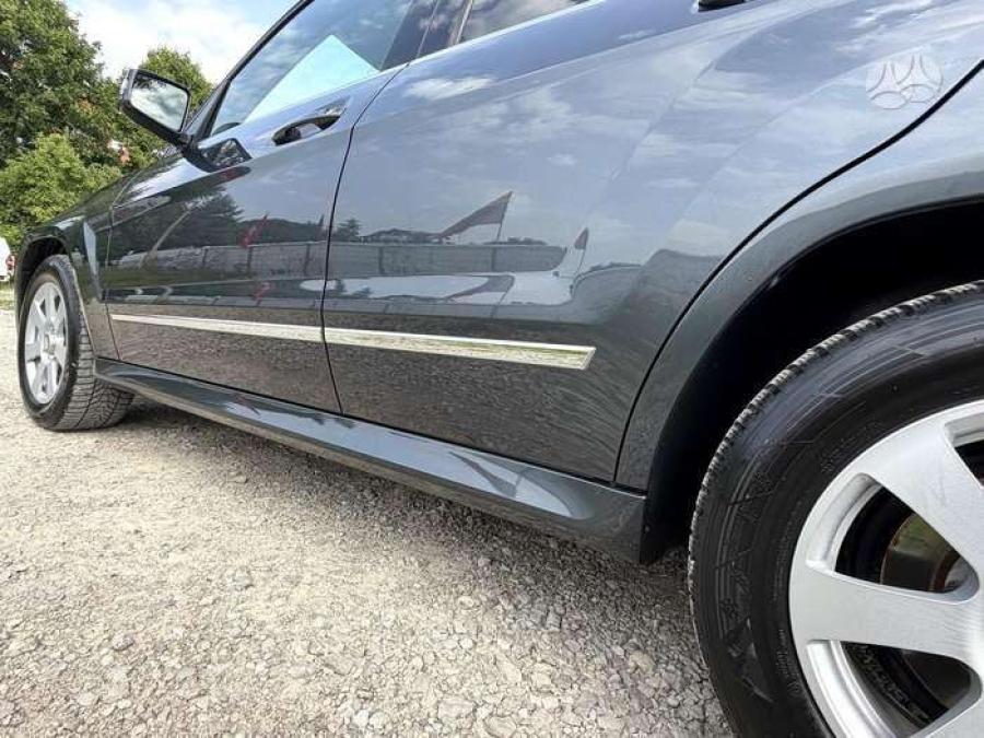 Grey Mercedes-Benz GLK 220 2012 in Siauliai, with an engine capacity of 2.14 L and mileage of 252 thousand km for 12999 €, photo 20 on AUTOMOTO.COM.LV
