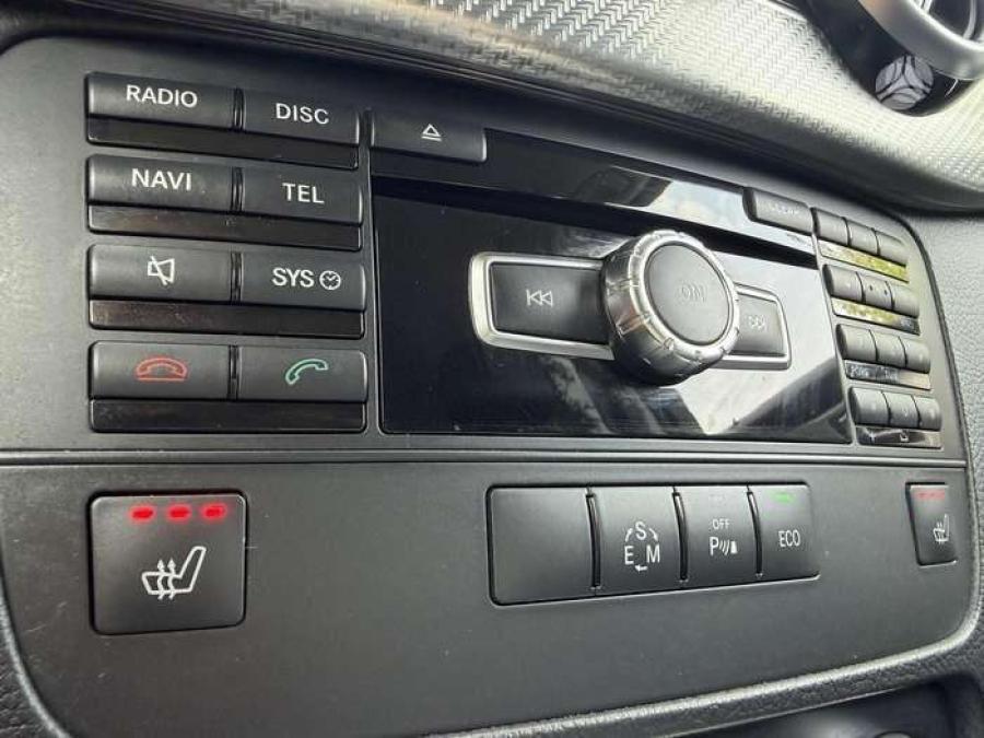 Pelēks Mercedes-Benz GLK 220 2012 Šauļi, ar dzinēja tilpumu 2.14 L un nobraukumu 252 tūkst. km par 12999 €, foto 39 vietnē AUTOMOTO.COM.LV