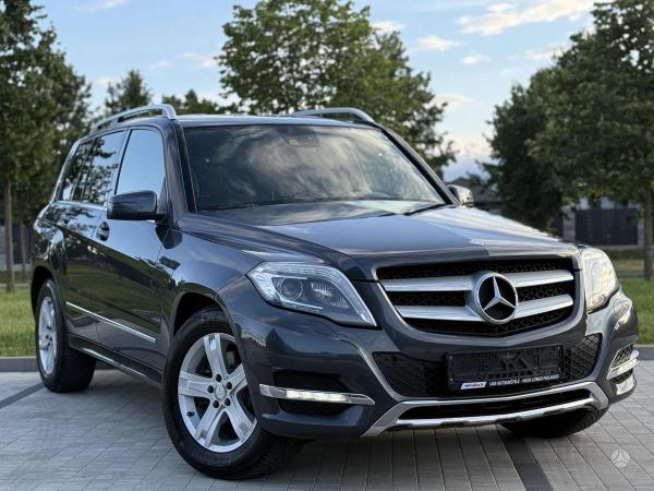 Pelēks Mercedes-Benz GLK 220 2012 Šauļi, ar dzinēja tilpumu 2.14 L un nobraukumu 237 tūkst. km par 13550 €, foto 1 vietnē AUTOMOTO.COM.LV