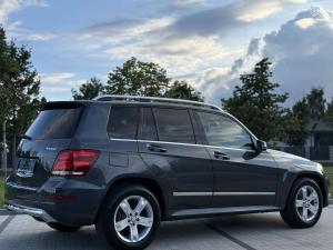 Grey Mercedes-Benz GLK 220 2012 in Siauliai, with an engine capacity of 2.14 L and mileage of 237 thousand km for 13550 €, photo 9 on AUTOMOTO.COM.LV