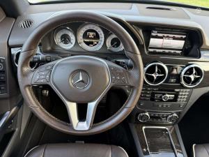 Grey Mercedes-Benz GLK 220 2012 in Siauliai, with an engine capacity of 2.14 L and mileage of 237 thousand km for 13550 €, photo 20 on AUTOMOTO.COM.LV