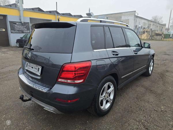 Grey Mercedes-Benz GLK 220 2013 in Utena, with an engine capacity of 2.14 L and mileage of 158 thousand km for 6550 €, photo 3 on AUTOMOTO.COM.LV