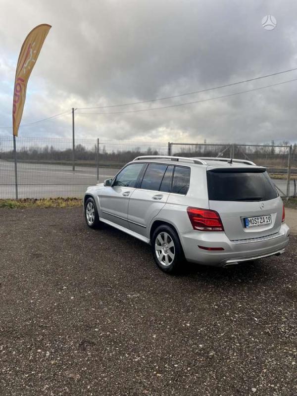 Pelēks Mercedes-Benz GLK 220 2013 Panevēža, ar dzinēja tilpumu 0.00 L un nobraukumu 230 tūkst. km par 9300 €, foto 5 vietnē AUTOMOTO.COM.LV