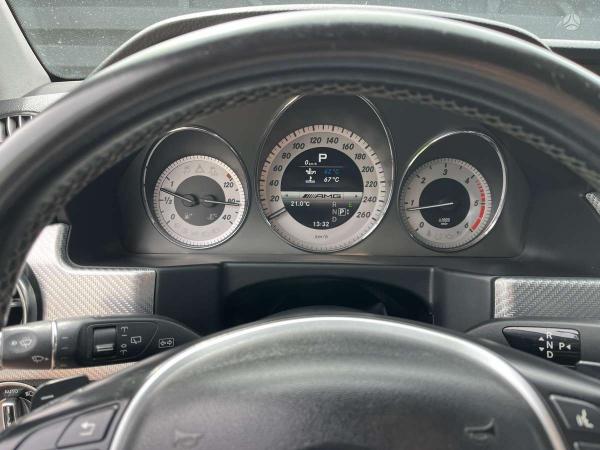 Grey Mercedes-Benz GLK 220 2013 in Vilnius, with an engine capacity of 2.14 L and mileage of 395 thousand km for 11500 €, photo 9 on AUTOMOTO.COM.LV