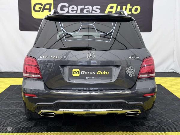 Pelēks Mercedes-Benz GLK 220 2013 Viļņa, ar dzinēja tilpumu 2.14 L un nobraukumu 325 tūkst. km par 9500 €, foto 5 vietnē AUTOMOTO.COM.LV