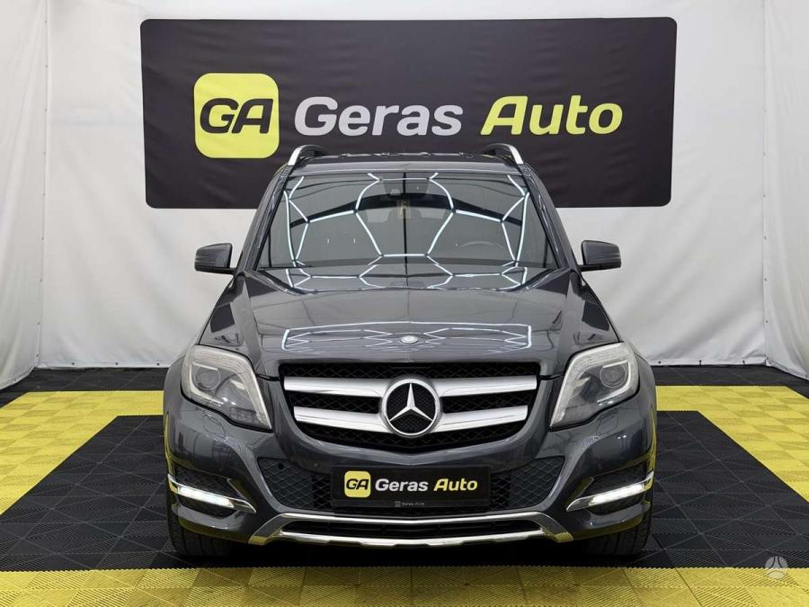 Pelēks Mercedes-Benz GLK 220 2013 Viļņa, ar dzinēja tilpumu 2.14 L un nobraukumu 325 tūkst. km par 9500 €, foto 8 vietnē AUTOMOTO.COM.LV