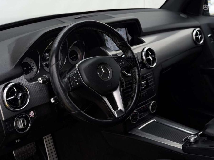 Pelēks Mercedes-Benz GLK 220 2013 Viļņa, ar dzinēja tilpumu 2.14 L un nobraukumu 325 tūkst. km par 9500 €, foto 10 vietnē AUTOMOTO.COM.LV