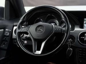 Pelēks Mercedes-Benz GLK 220 2013 Viļņa, ar dzinēja tilpumu 2.14 L un nobraukumu 325 tūkst. km par 9500 €, foto 20 vietnē AUTOMOTO.COM.LV
