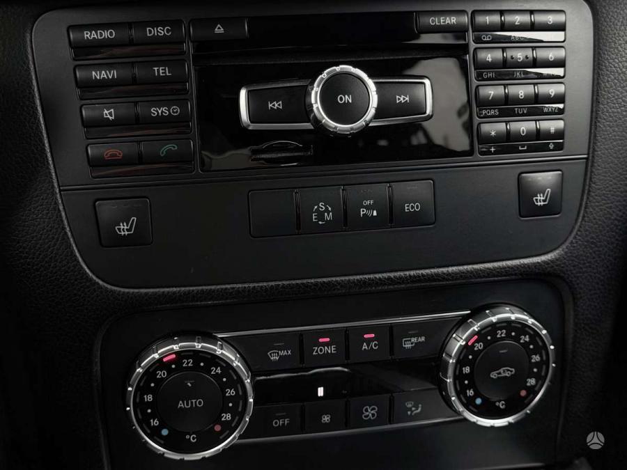 Pelēks Mercedes-Benz GLK 220 2013 Viļņa, ar dzinēja tilpumu 2.14 L un nobraukumu 325 tūkst. km par 9500 €, foto 24 vietnē AUTOMOTO.COM.LV
