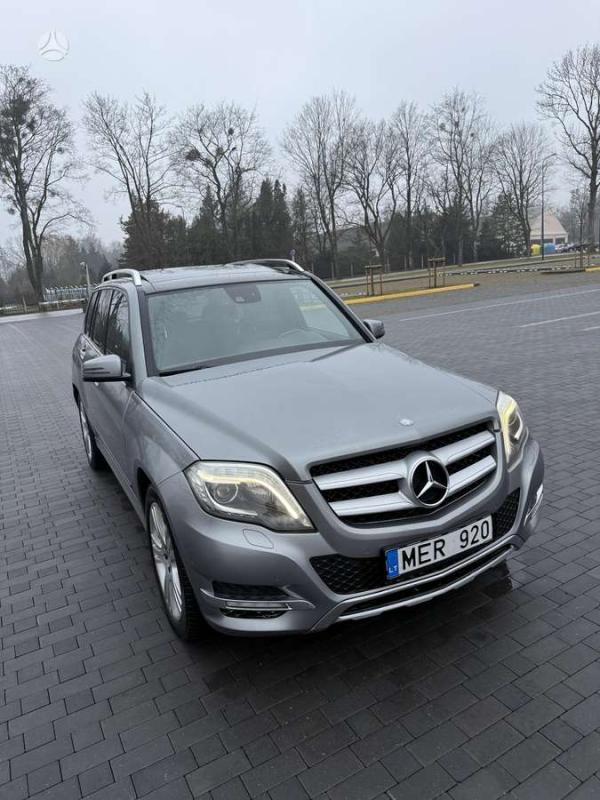 Grey Mercedes-Benz GLK 220 2014 in Vilnius, with an engine capacity of 2.14 L and mileage of 187 thousand km for 11200 €, photo 4 on AUTOMOTO.COM.LV