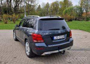 Grey Mercedes-Benz GLK 220 2014 in Riga, with an engine capacity of 2.10 L and mileage of 269 thousand km for 11980 €, photo 5 on AUTOMOTO.COM.LV