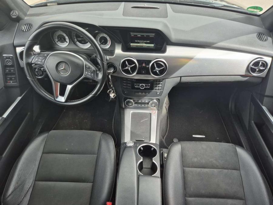 Grey Mercedes-Benz GLK 220 2015 in Vilnius, with an engine capacity of 2.14 L and mileage of 172 thousand km for 11900 €, photo 6 on AUTOMOTO.COM.LV