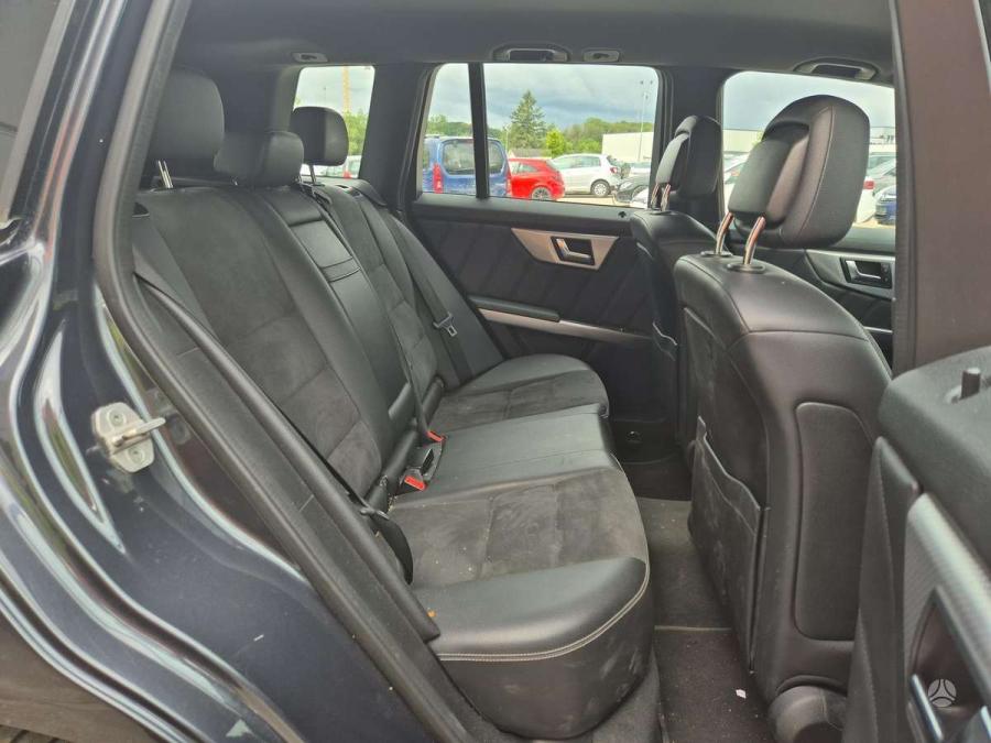 Grey Mercedes-Benz GLK 220 2015 in Vilnius, with an engine capacity of 2.14 L and mileage of 172 thousand km for 11900 €, photo 7 on AUTOMOTO.COM.LV