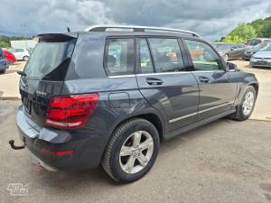Pelēks Mercedes-Benz GLK 220 2015 Viļņa, ar dzinēja tilpumu 2.10 L un nobraukumu 172 tūkst. km par 11900 €, foto 4 vietnē AUTOMOTO.COM.LV