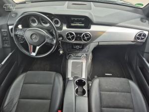 Pelēks Mercedes-Benz GLK 220 2015 Viļņa, ar dzinēja tilpumu 2.10 L un nobraukumu 172 tūkst. km par 11900 €, foto 6 vietnē AUTOMOTO.COM.LV