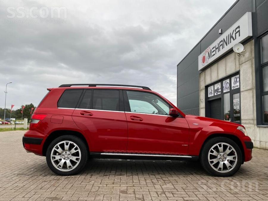 Sarkans Mercedes-Benz GLK 220 2009 Cēsis, ar dzinēja tilpumu 2.20 L un nobraukumu 262 tūkst. km par 8999 €, foto 12 vietnē AUTOMOTO.COM.LV