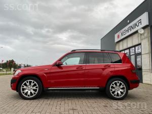 Sarkans Mercedes-Benz GLK 220 2009 Cēsis, ar dzinēja tilpumu 2.20 L un nobraukumu 262 tūkst. km par 8999 €, foto 13 vietnē AUTOMOTO.COM.LV