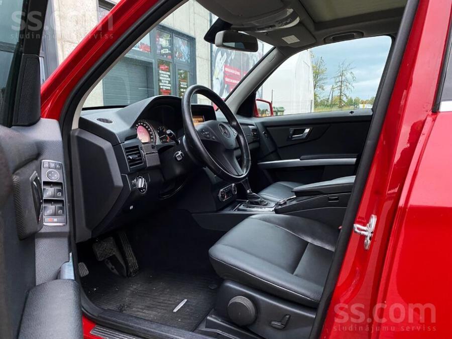 Sarkans Mercedes-Benz GLK 220 2009 Cēsis, ar dzinēja tilpumu 2.20 L un nobraukumu 262 tūkst. km par 8999 €, foto 22 vietnē AUTOMOTO.COM.LV