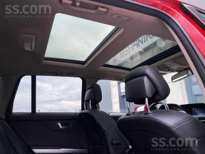 Sarkans Mercedes-Benz GLK 220 2009 Cēsis, ar dzinēja tilpumu 2.20 L un nobraukumu 262 tūkst. km par 8999 €, foto 27 vietnē AUTOMOTO.COM.LV