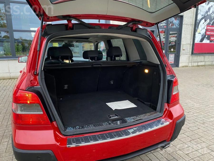 Sarkans Mercedes-Benz GLK 220 2009 Cēsis, ar dzinēja tilpumu 2.20 L un nobraukumu 262 tūkst. km par 8999 €, foto 29 vietnē AUTOMOTO.COM.LV