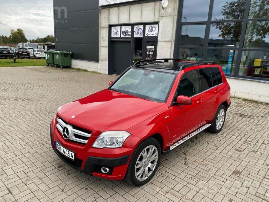 Sarkans Mercedes-Benz GLK 220 2009 Cēsis, ar dzinēja tilpumu 2.20 L un nobraukumu 262 tūkst. km par 8999 €, foto 32 vietnē AUTOMOTO.COM.LV