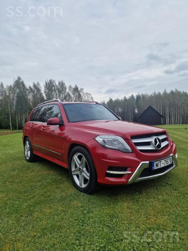 Red Mercedes-Benz GLK 220 2013 in Valka, with an engine capacity of 2.20 L and mileage of 310 thousand km for 10000 €, photo 2 on AUTOMOTO.COM.LV