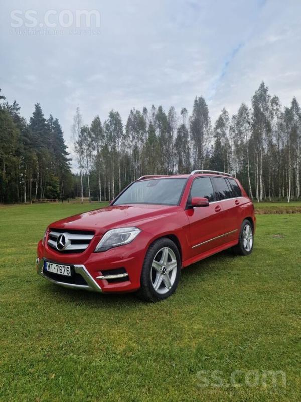 Red Mercedes-Benz GLK 220 2013 in Valka, with an engine capacity of 2.20 L and mileage of 310 thousand km for 10000 €, photo 6 on AUTOMOTO.COM.LV