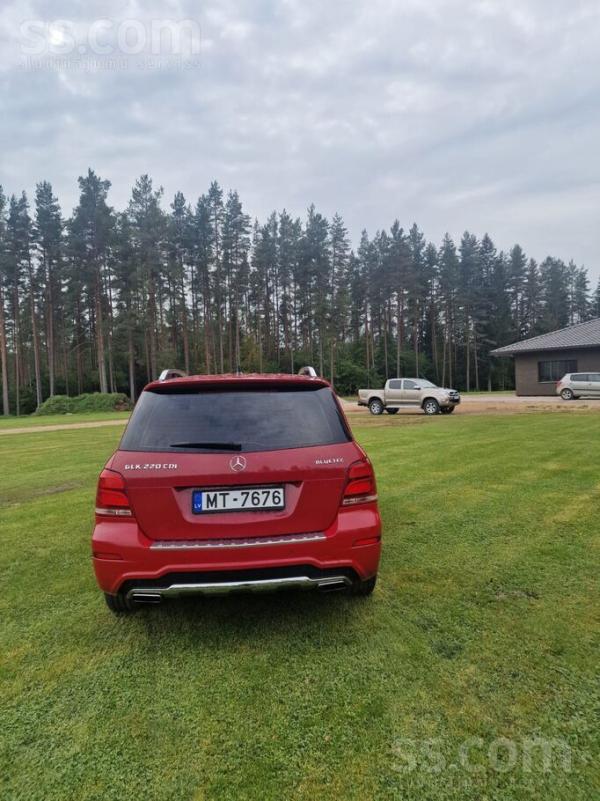 Red Mercedes-Benz GLK 220 2013 in Valka, with an engine capacity of 2.20 L and mileage of 310 thousand km for 10000 €, photo 7 on AUTOMOTO.COM.LV