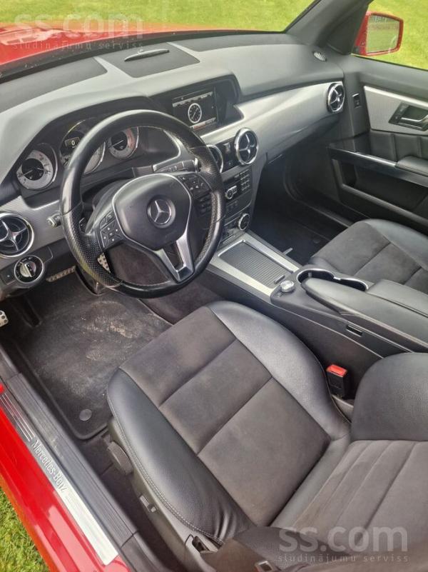 Red Mercedes-Benz GLK 220 2013 in Valka, with an engine capacity of 2.20 L and mileage of 310 thousand km for 10000 €, photo 9 on AUTOMOTO.COM.LV