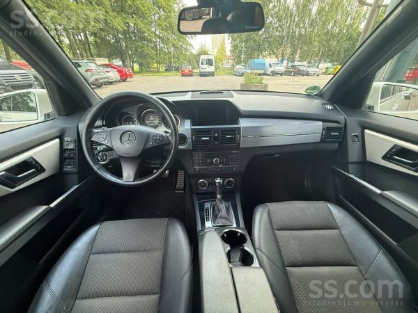 Balts Mercedes-Benz GLK 220 2011 Rīga, ar dzinēja tilpumu 2.20 L un nobraukumu 0 tūkst. km par 7900 €, foto 7 vietnē AUTOMOTO.COM.LV