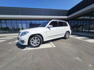 White Mercedes-Benz GLK 220 2013 in Kaunas, with an engine capacity of 2.14 L and mileage of 269 thousand km for 9999 €, photo 26 on AUTOMOTO.COM.LV