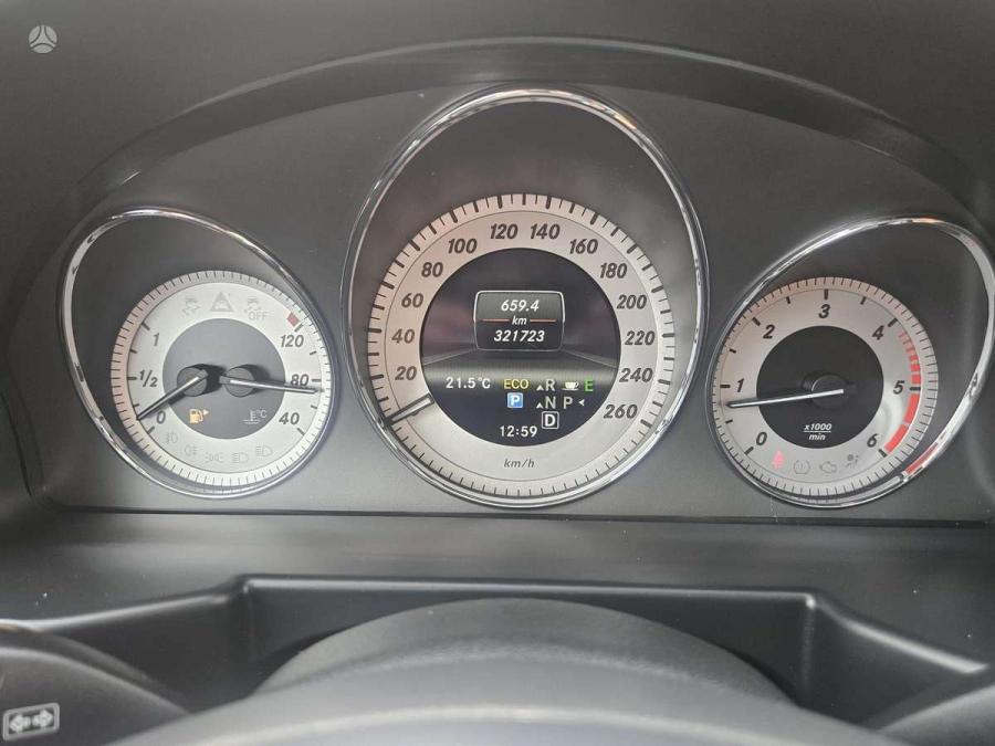 Balts Mercedes-Benz GLK 220 2013 Šauļi, ar dzinēja tilpumu 2.14 L un nobraukumu 320 tūkst. km par 11750 €, foto 28 vietnē AUTOMOTO.COM.LV