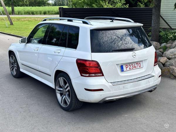 White Mercedes-Benz GLK 220 2013 in Marijampole, with an engine capacity of 2.14 L and mileage of 296 thousand km for 8500 €, photo 6 on AUTOMOTO.COM.LV