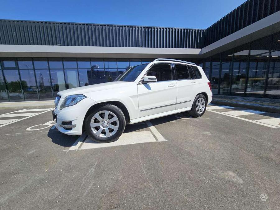Balts Mercedes-Benz GLK 220 2013 Kauņa, ar dzinēja tilpumu 2.14 L un nobraukumu 261 tūkst. km par 9999 €, foto 24 vietnē AUTOMOTO.COM.LV