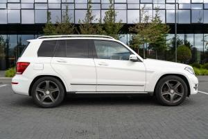 Balts Mercedes-Benz GLK 220 2013 Viļņa, ar dzinēja tilpumu 2.14 L un nobraukumu 234 tūkst. km par 10600 €, foto  vietnē AUTOMOTO.COM.LV