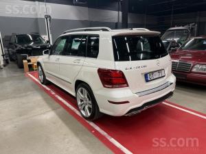 White Mercedes-Benz GLK 220 2014 in Riga, with an engine capacity of 2.20 L and mileage of 259 thousand km for 15220 €, photo  on AUTOMOTO.COM.LV