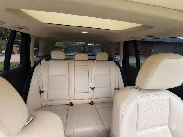 White Mercedes-Benz GLK 220 2014 in Kaunas, with an engine capacity of 2.14 L and mileage of 274 thousand km for 14250 €, photo 8 on AUTOMOTO.COM.LV