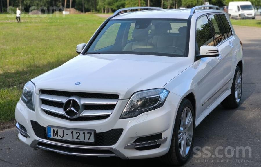 White Mercedes-Benz GLK 220 2014 in Riga, with an engine capacity of 2.20 L and mileage of 202 thousand km for 14900 €, photo 1 on AUTOMOTO.COM.LV