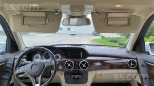White Mercedes-Benz GLK 220 2014 in Riga, with an engine capacity of 2.20 L and mileage of 202 thousand km for 14900 €, photo 24 on AUTOMOTO.COM.LV
