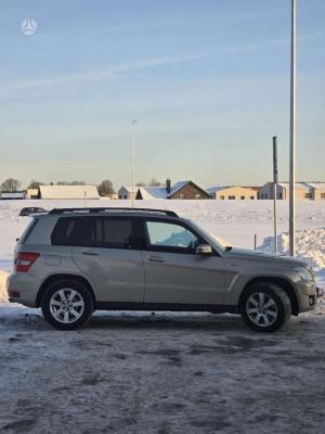 Dzeltens Mercedes-Benz GLK 220 2011 Viļņa, ar dzinēja tilpumu 0.00 L un nobraukumu 321 tūkst. km par 6550 €, foto 6 vietnē AUTOMOTO.COM.LV