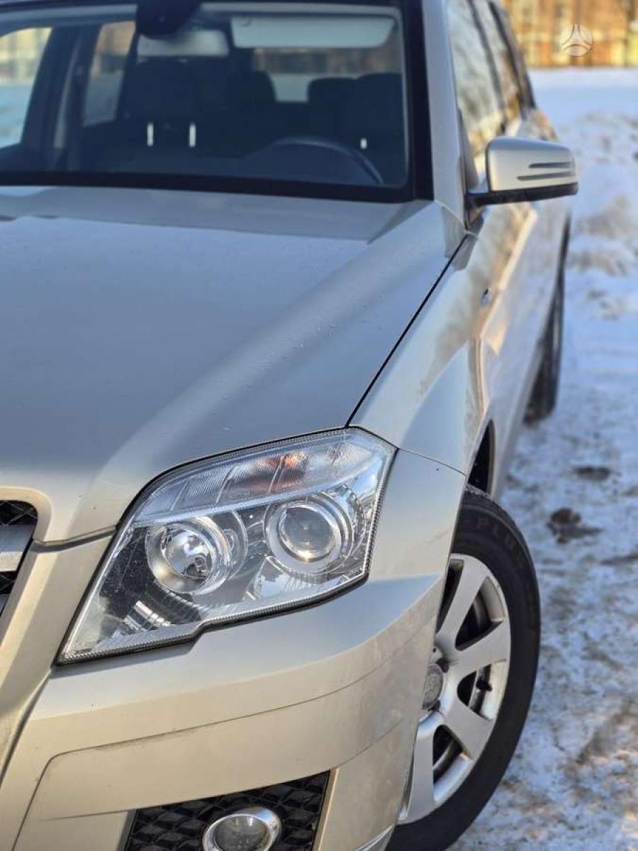 Dzeltens Mercedes-Benz GLK 220 2011 Viļņa, ar dzinēja tilpumu 0.00 L un nobraukumu 321 tūkst. km par 6550 €, foto 12 vietnē AUTOMOTO.COM.LV
