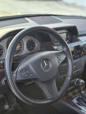 Dzeltens Mercedes-Benz GLK 220 2011 Viļņa, ar dzinēja tilpumu 0.00 L un nobraukumu 321 tūkst. km par 6550 €, foto 24 vietnē AUTOMOTO.COM.LV