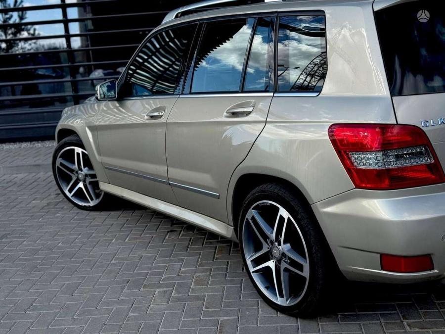 Yellow Mercedes-Benz GLK 220 2011 in Klaipeda, with an engine capacity of 0.00 L and mileage of 297 thousand km for 6450 €, photo 13 on AUTOMOTO.COM.LV