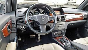 Black Mercedes-Benz glk-250 2012 in Vilnius, with an engine capacity of 2.14 L and mileage of 214 thousand km for 8990 €, photo 37 on AUTOMOTO.COM.LV